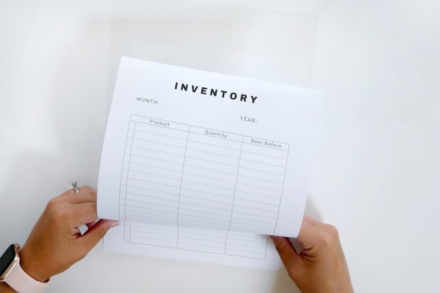 How to Laminate at Home Easily and Without a Machine - Worksion