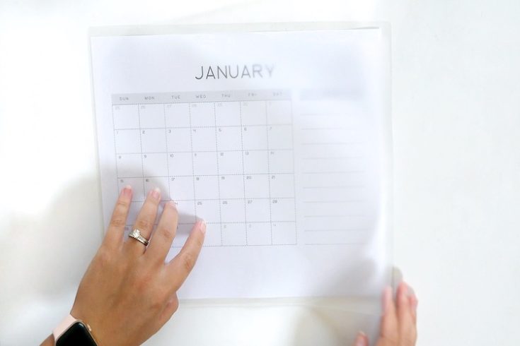 How to Laminate at Home Easily and Without a Machine - Worksion