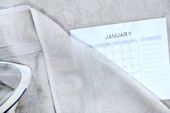 How to Laminate at Home Easily and Without a Machine - Worksion